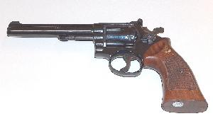 Pistoler og revolvere